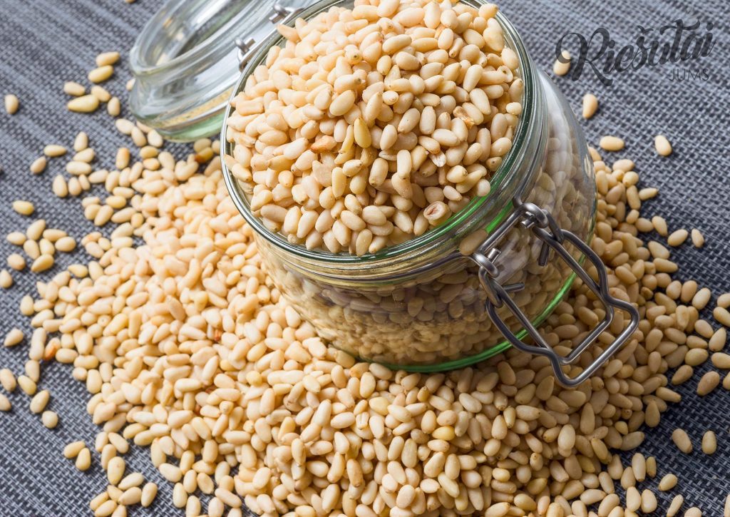 Kedro riešutai I Kedrinės pinijos I Riešutai Jums