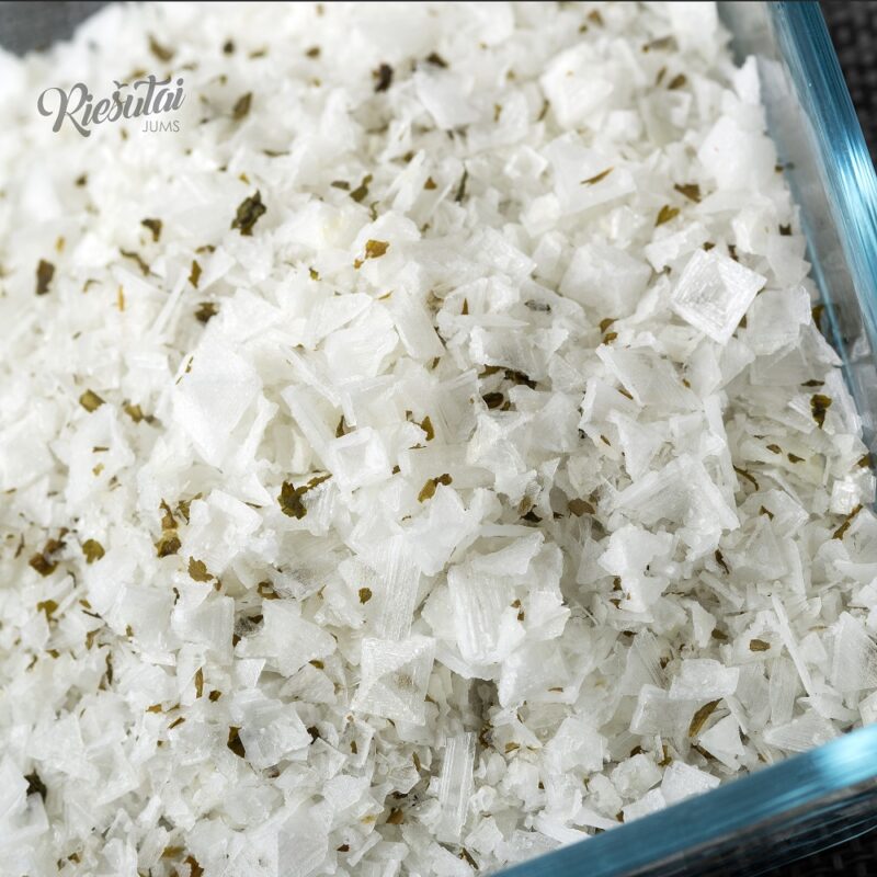 Druskos dribsniai su laukiniu česnaku, 600 g - Riesutai Jums